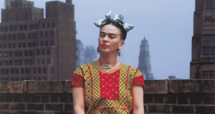 Homenajean en México la figura de Frida Kalho con exposición en el ...