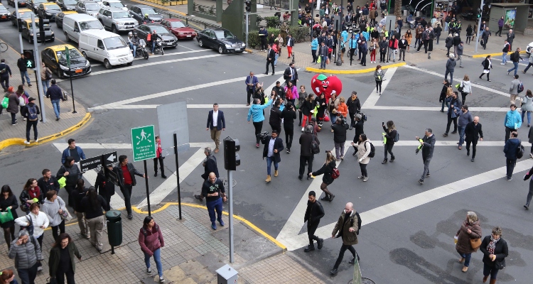 Inauguran cruces peatonales estilo Tokio en cuatro concurridas ...