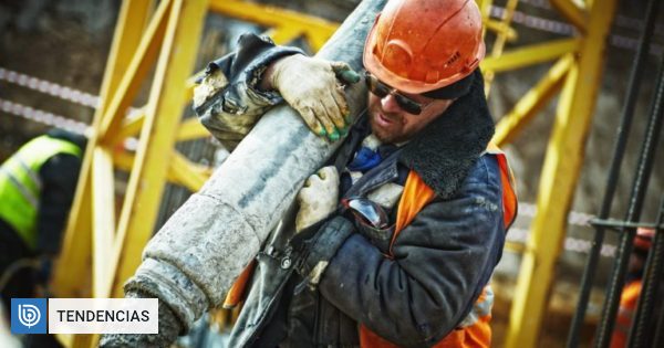 Esta es la forma correcta de levantar objetos pesados | Vida | BioBioChile