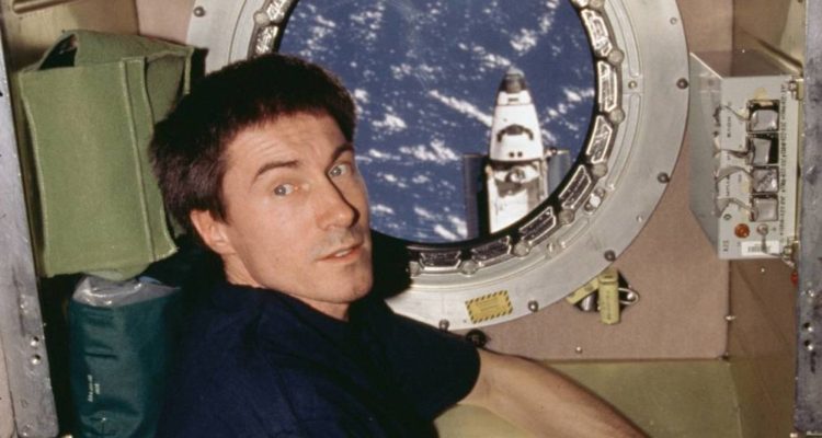 La historia de Sergei Krikalev, el astronauta que viajó 0.02 segundos ...