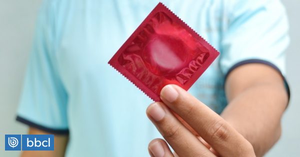Especialistas llaman a no olvidar el VIH durante la pandemia e instan a ...
