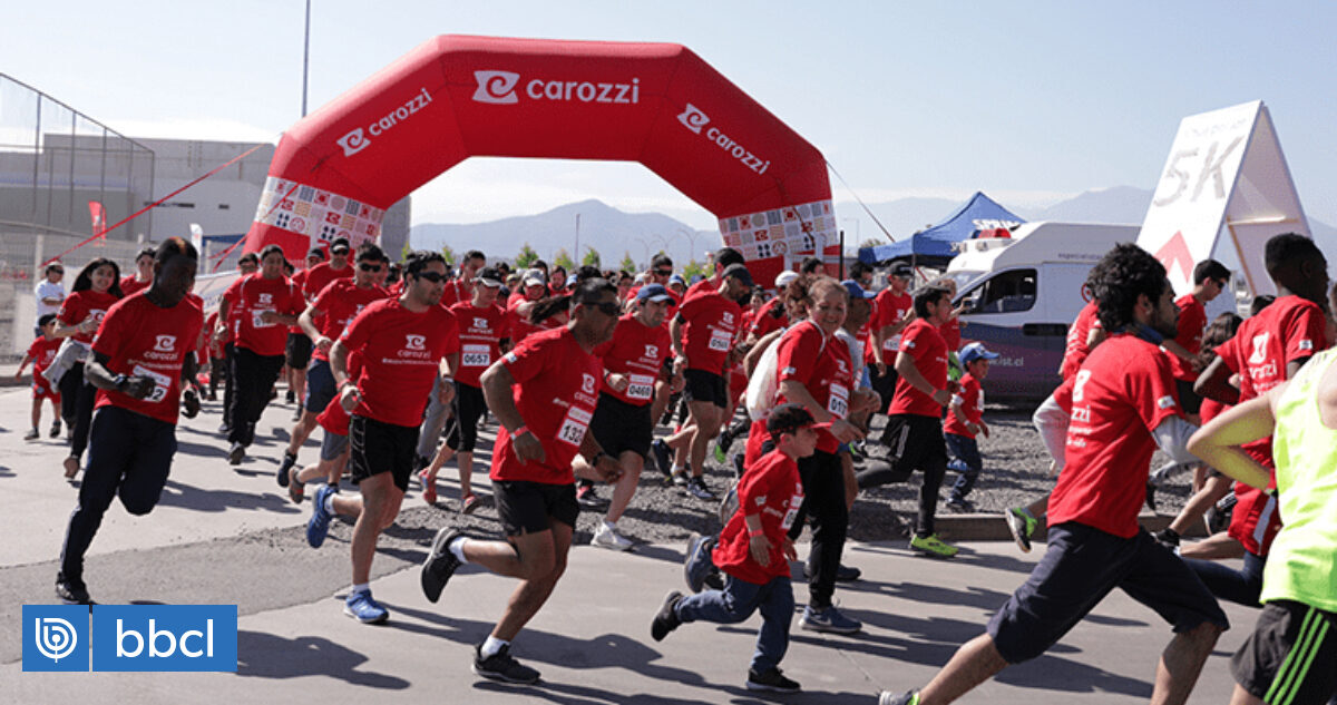 Cerca de dos mil vecinos de San Bernardo participaron de la tradicional corrida familiar de ...