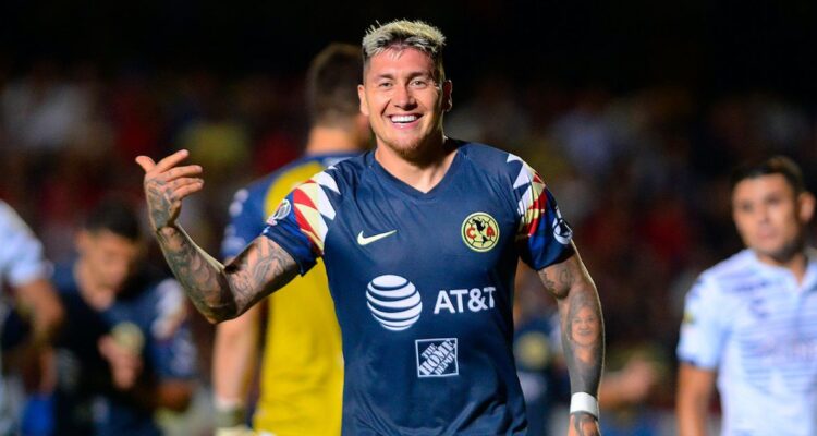 Nicolás Castillo aparece en el horizonte de una exótica liga asiática