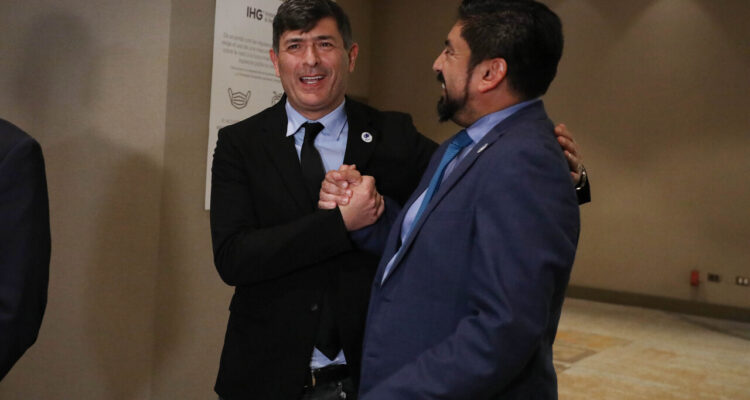 Con 76 Candidatos Pdg Despeja Dudas Y Confirma Que Irá Con Lista única
