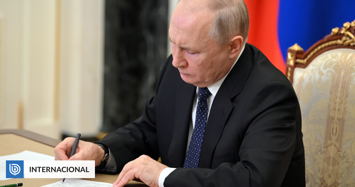 Putin culpa a Ucrania por nuevo ataque al puente de Crimea y los ...