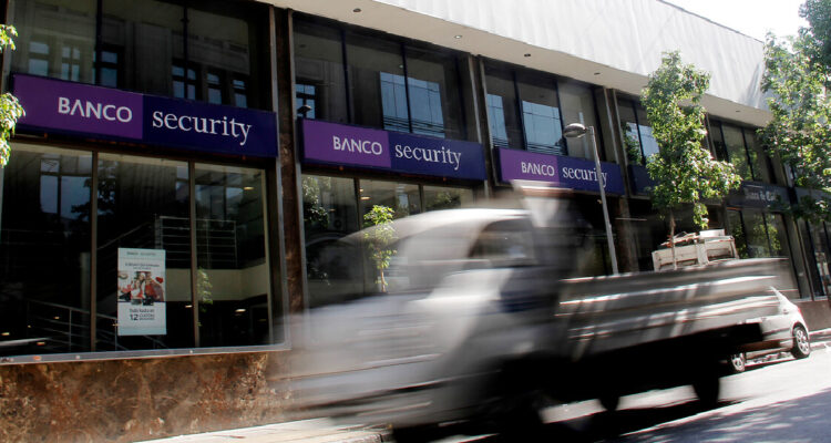 CMF multa a Banco Security y filiales por demoras en restitución de ...