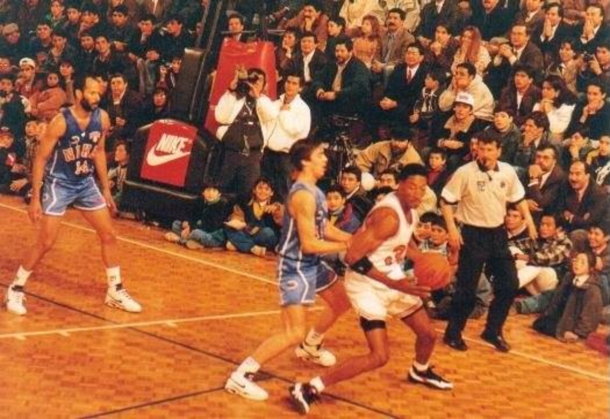 El día que Scottie Pippen jugó contra Petrox y revolucionó Concepción