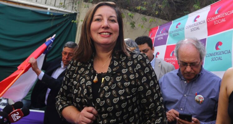 Vodanovic dice que continuidad de Crispi depende de Boric, pero que "se ...