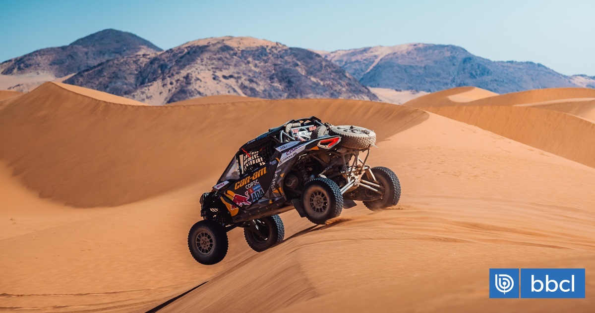 Chaleco López gana tercera etapa y repunta en los SSV del Rally Dakar