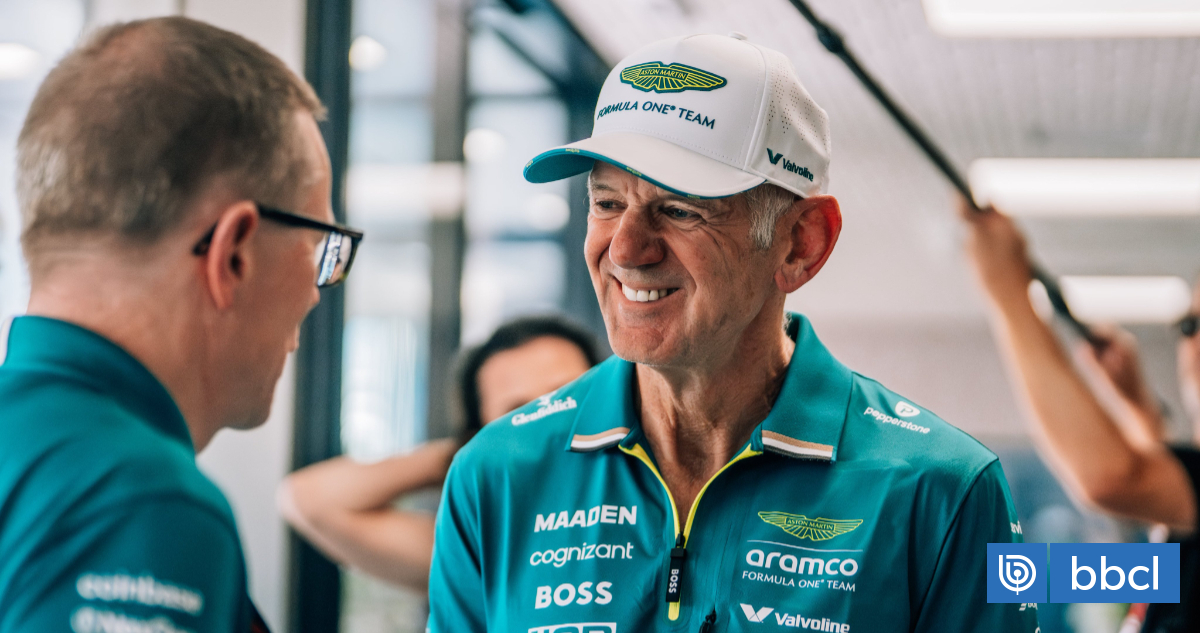 Adrian Newey se deja ver por primera vez con Aston Martin: jefe de ingeniería vuelve a la F1 en ...