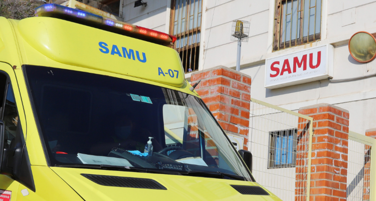Ambulancia SAMU fue apuntada con un arma en Valdivia