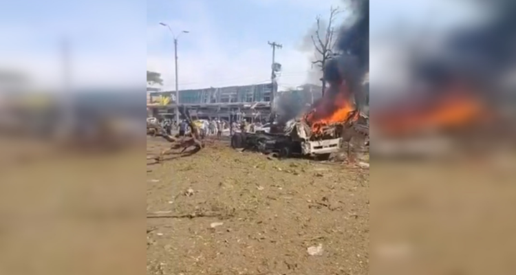 Estalla coche bomba cerca de base aérea en Colombia a horas de mortal ataque a helicóptero policial
