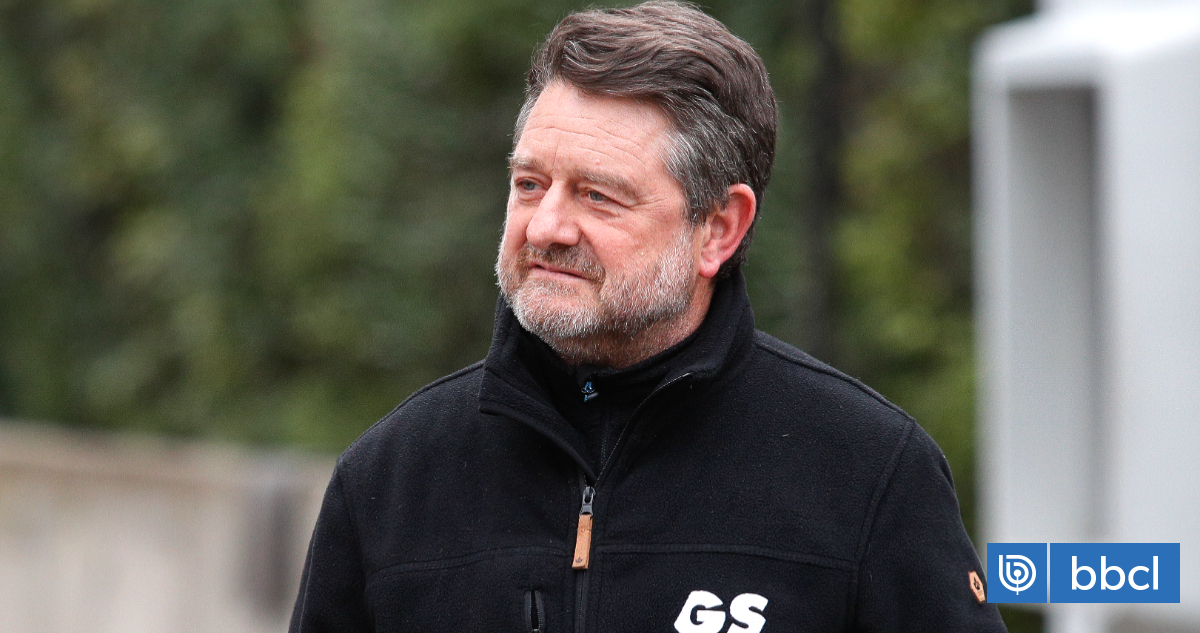 Defensa de Claudio Orrego ingresa 1201 argumentos para rebatir intento de destitución ante el ...